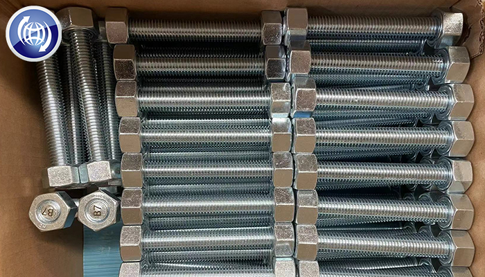 ASTM A193 BOLTS NUTS for Africa Pipeline maintenance – XINYUE STEEL GROUP